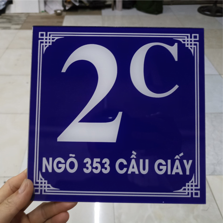 Biển số nhà mica hữu ích về công dụng và đặc tính độc đáo - Thế GIới ...